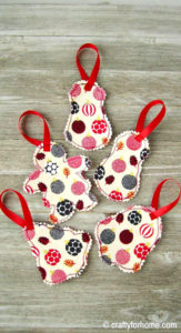 Easy Fabric Christmas Ornaments Tutorial With Free Pattern | Crafty For ...