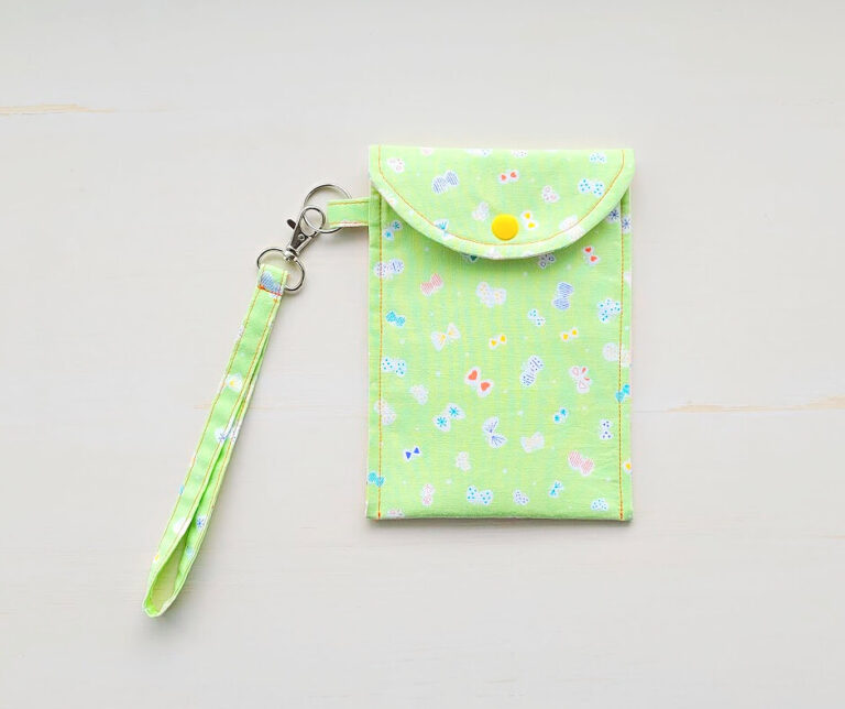 Cell Phone Pouch Bag Tutorial | Crafty For Home